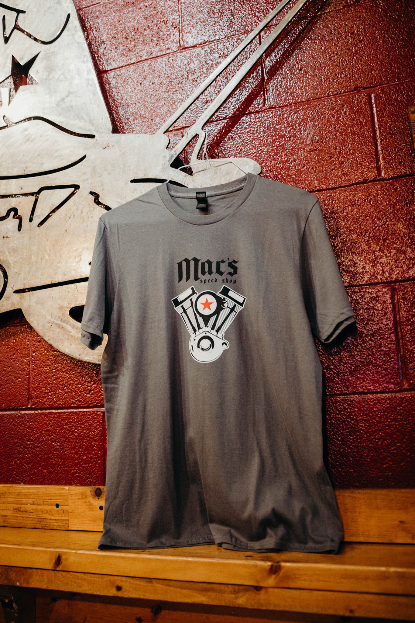 V-Twin Tee – Mac's Speed Shop Merch